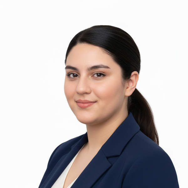 FATIMA-EZAHRA - Maths tutor - $14/h - 4 reviews