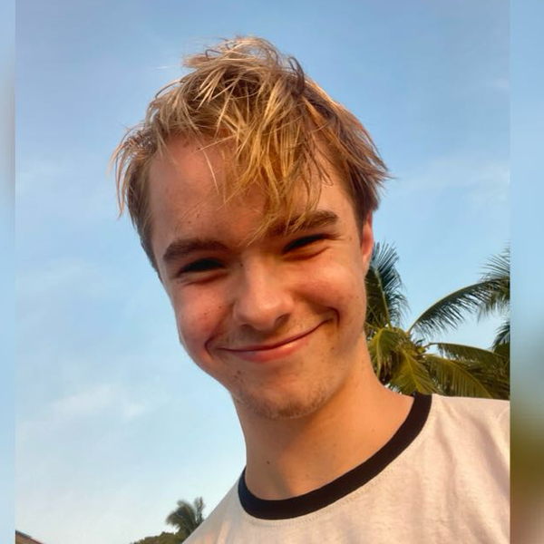 Jake - Rotterdam,: Enthusiastic NTNG VWO6 student teaches Mathematics B ...